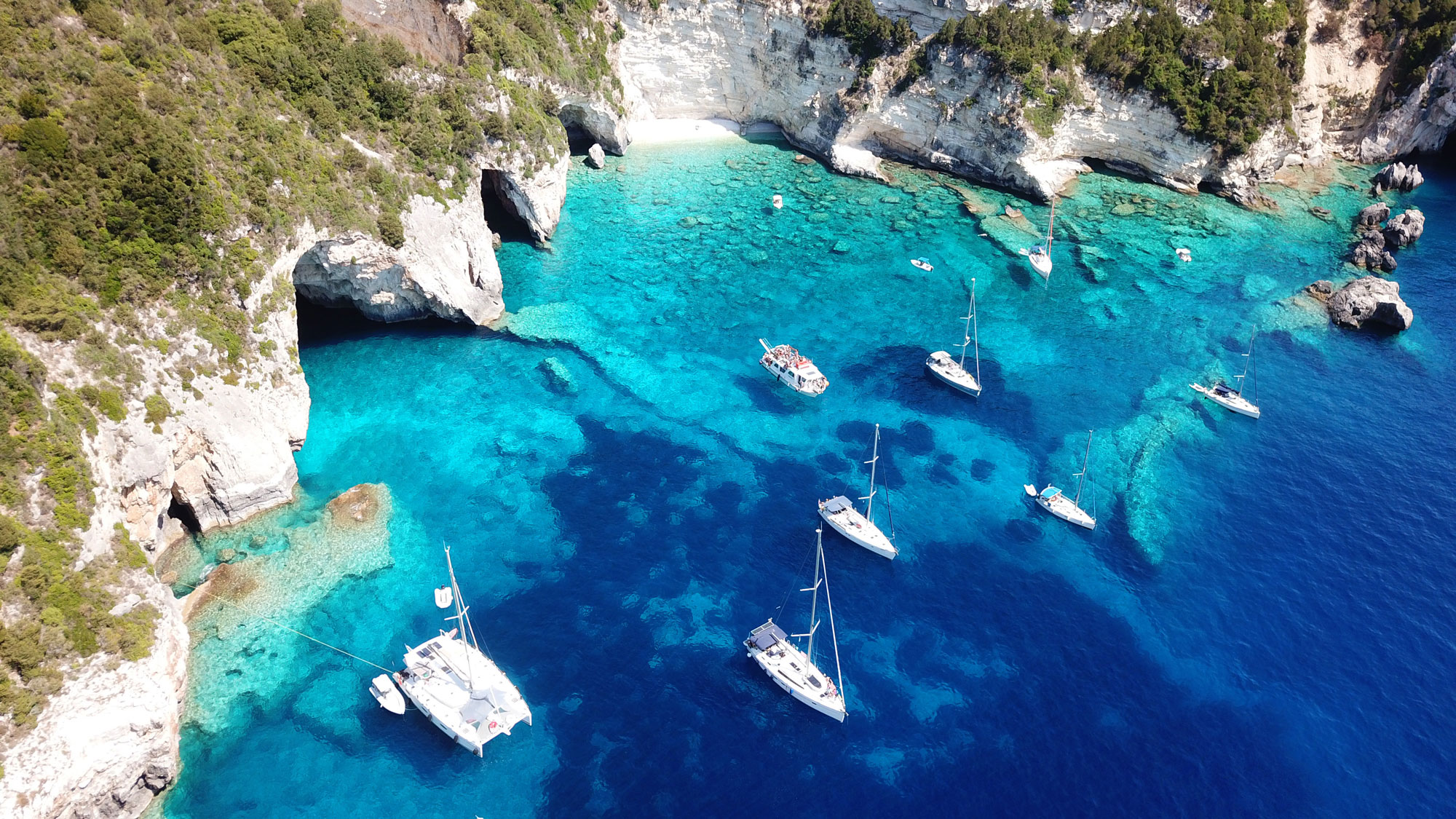 Travel Guide : The Cayman Islands | One Caribbean Estates